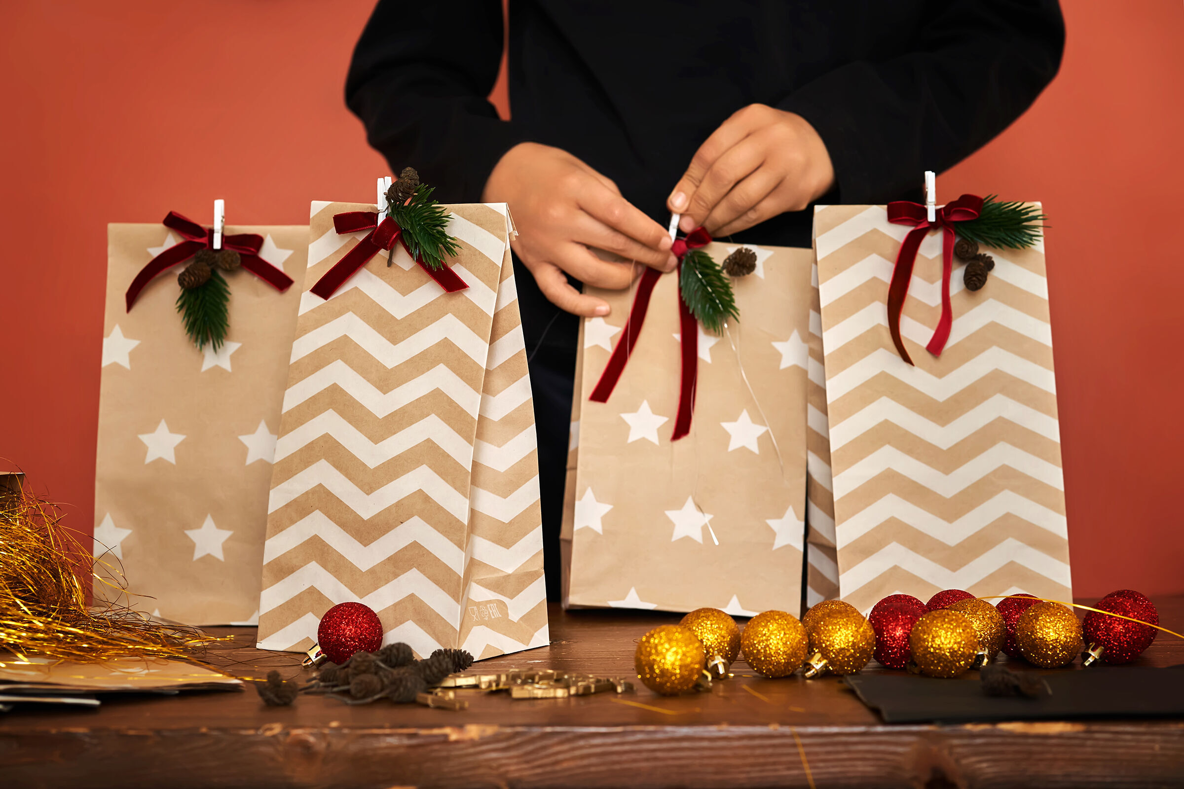 10 idées pour faire un emballage cadeau original